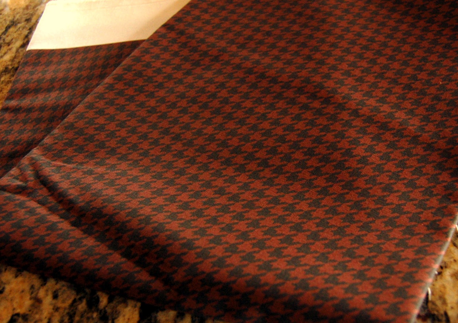 the audzipan anthology: Houndstooth Fabric Test Swatches