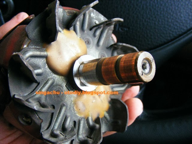 Perbaikan alternator Aerio penyebab indikator aki menyala