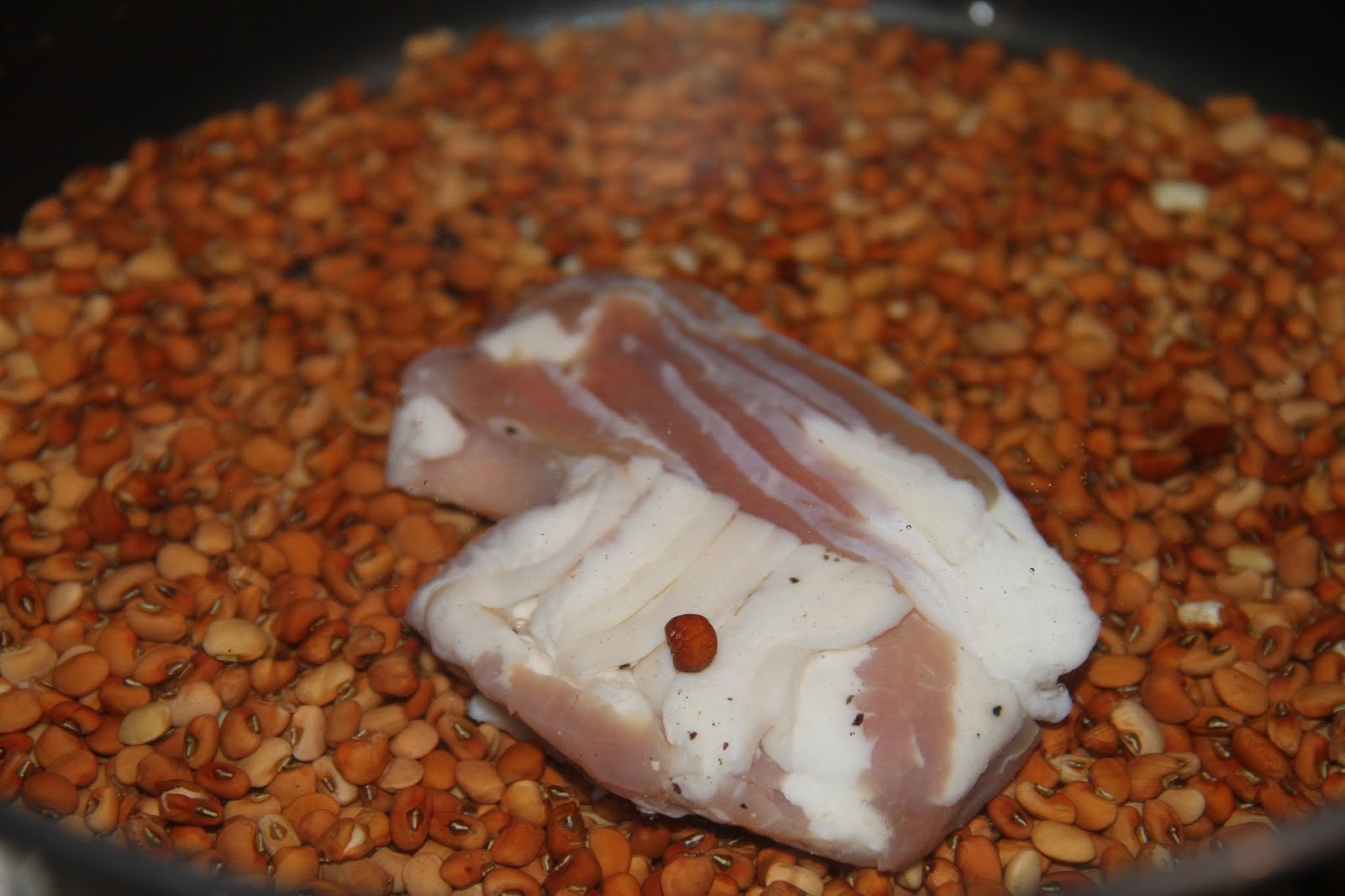 Deep South Dish: Southern Field Peas and Snaps