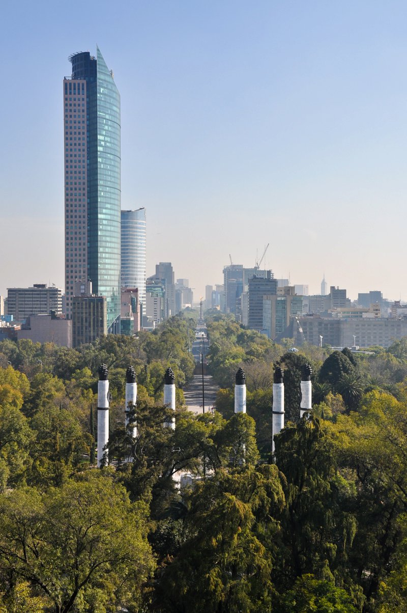 Adam Zoller Duplán: Los Minondo