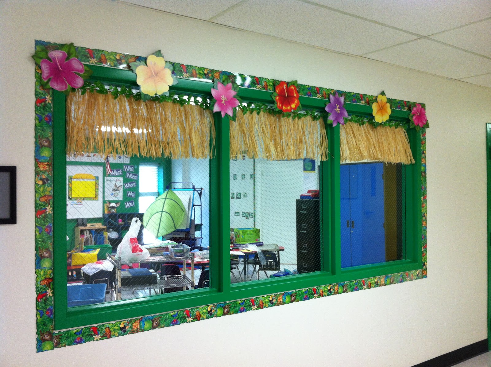 Miss A's Kindergarten: My Little Jungle of a Classroom!