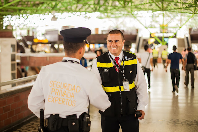 Trayectoria ~ Expertos Seguridad