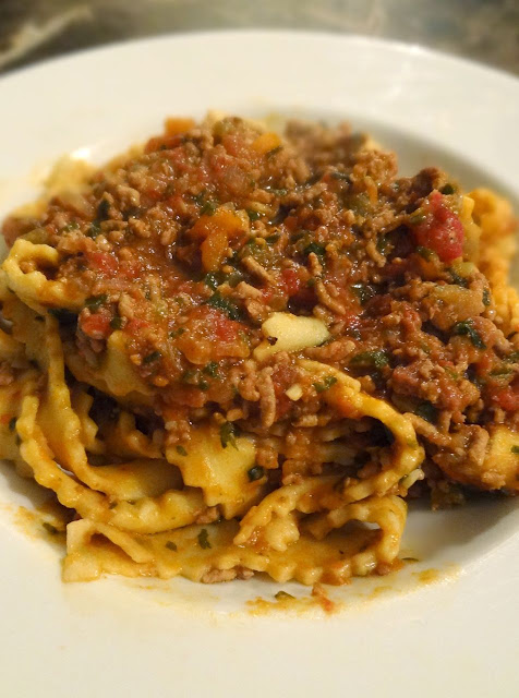 Scrumpdillyicious: Homemade Taggliatelle with Umbrian Ragu