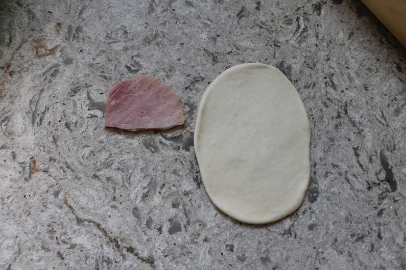 Food Lust People Love: Ham and Cheese Elephant Rolls #BreadBakers