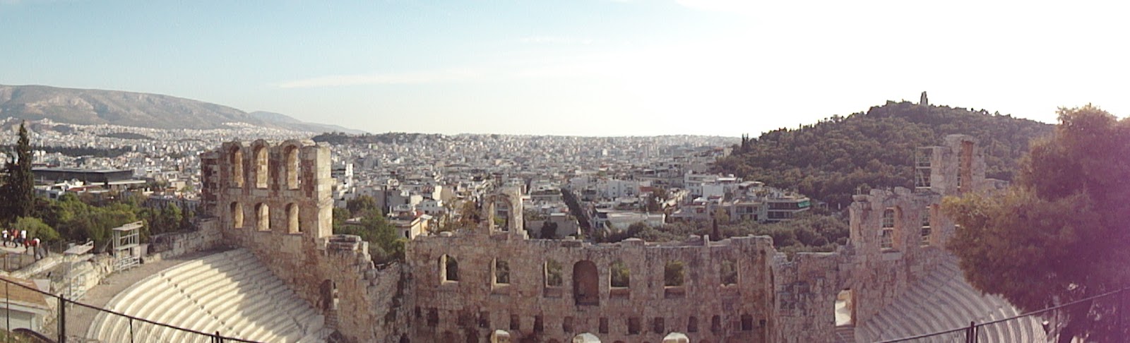 Chutes in Qatar: Tim in Athens, Greece