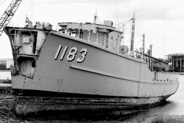 G.GYSSELS SHIPCOLLECTION: HMAS IBIS M 1183