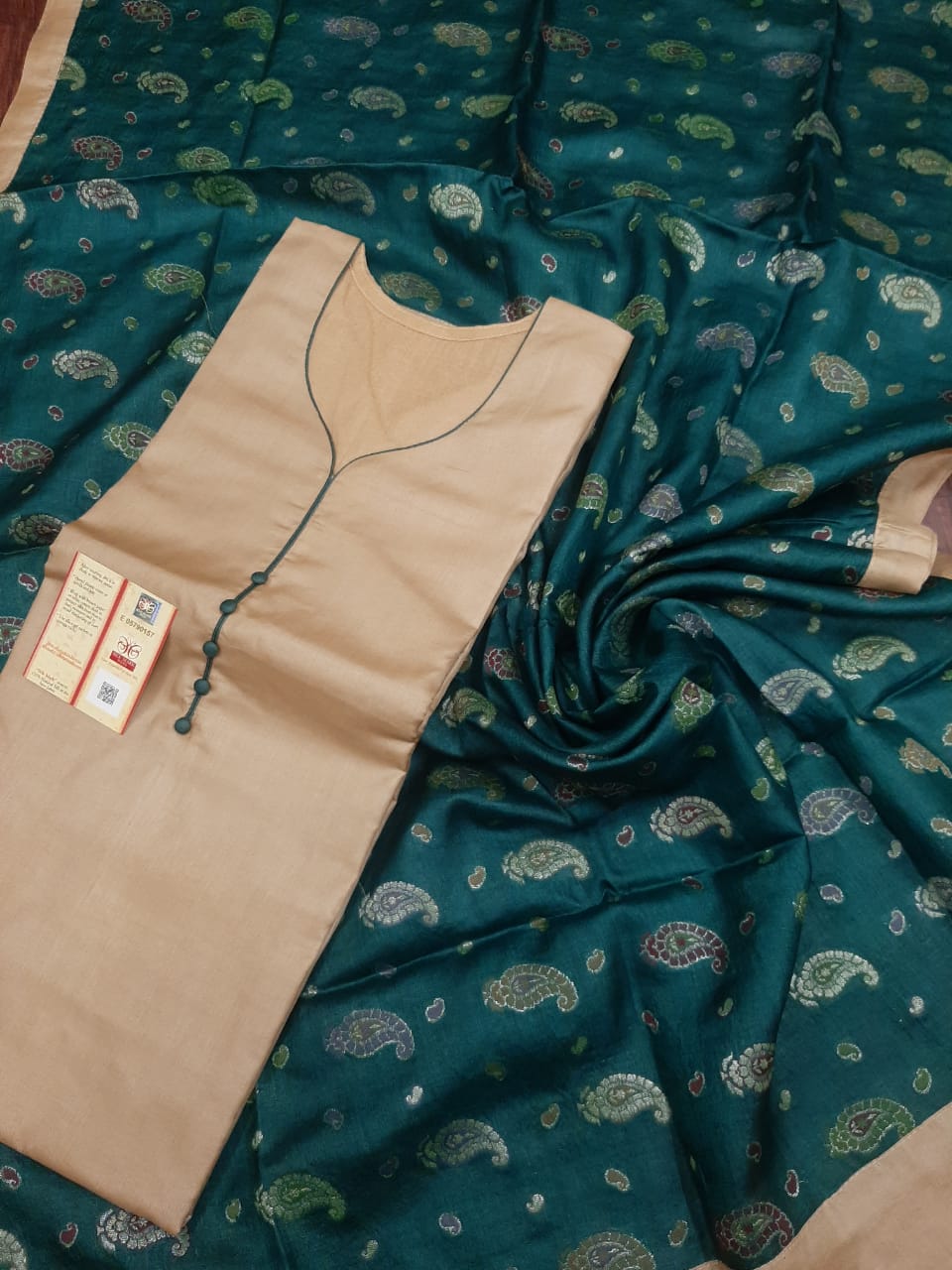 Pure tusser semi stitch suits