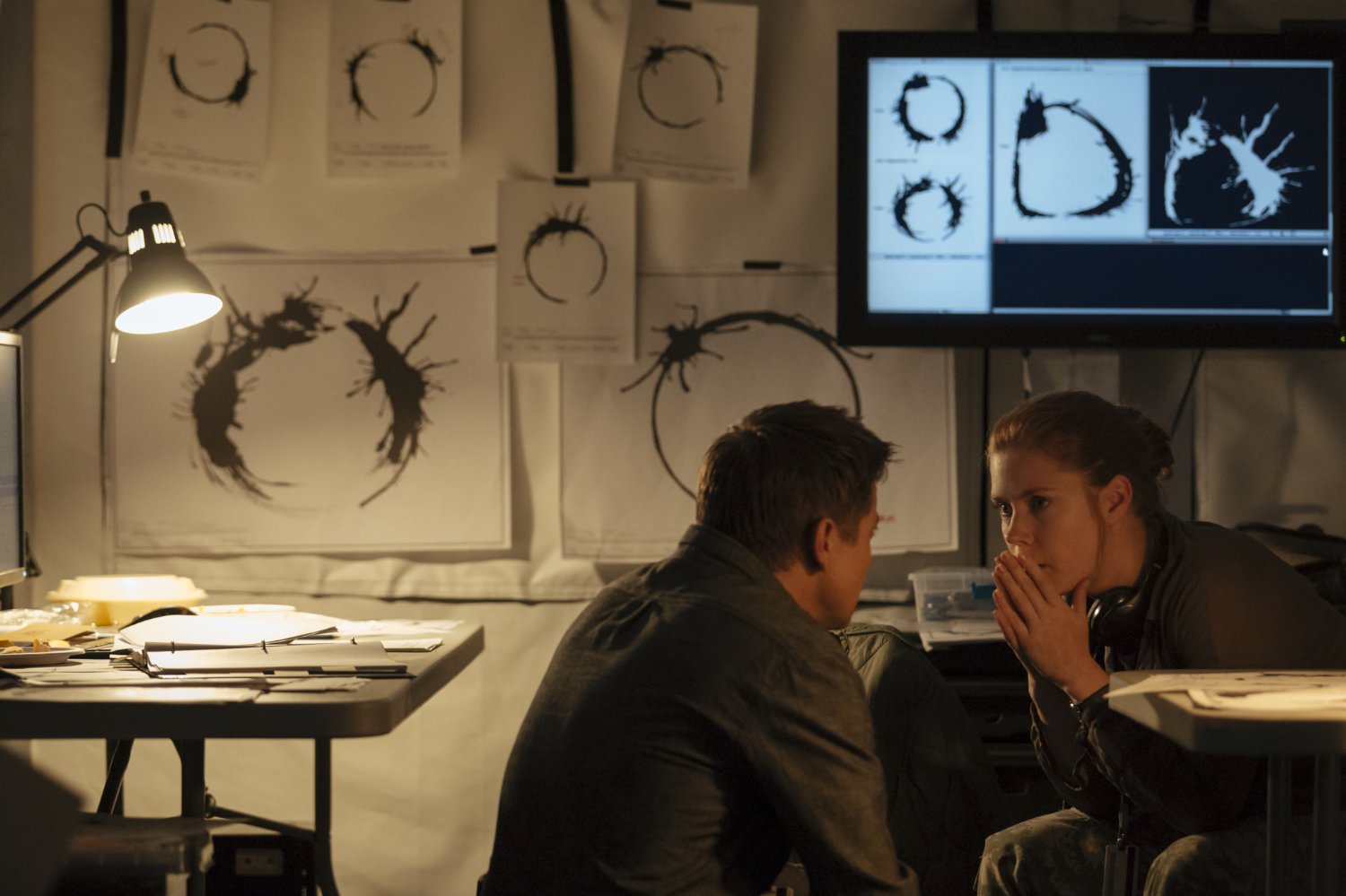 ARRIVAL Final Trailer, Clips, Featurettes, Images and Posters | The ...