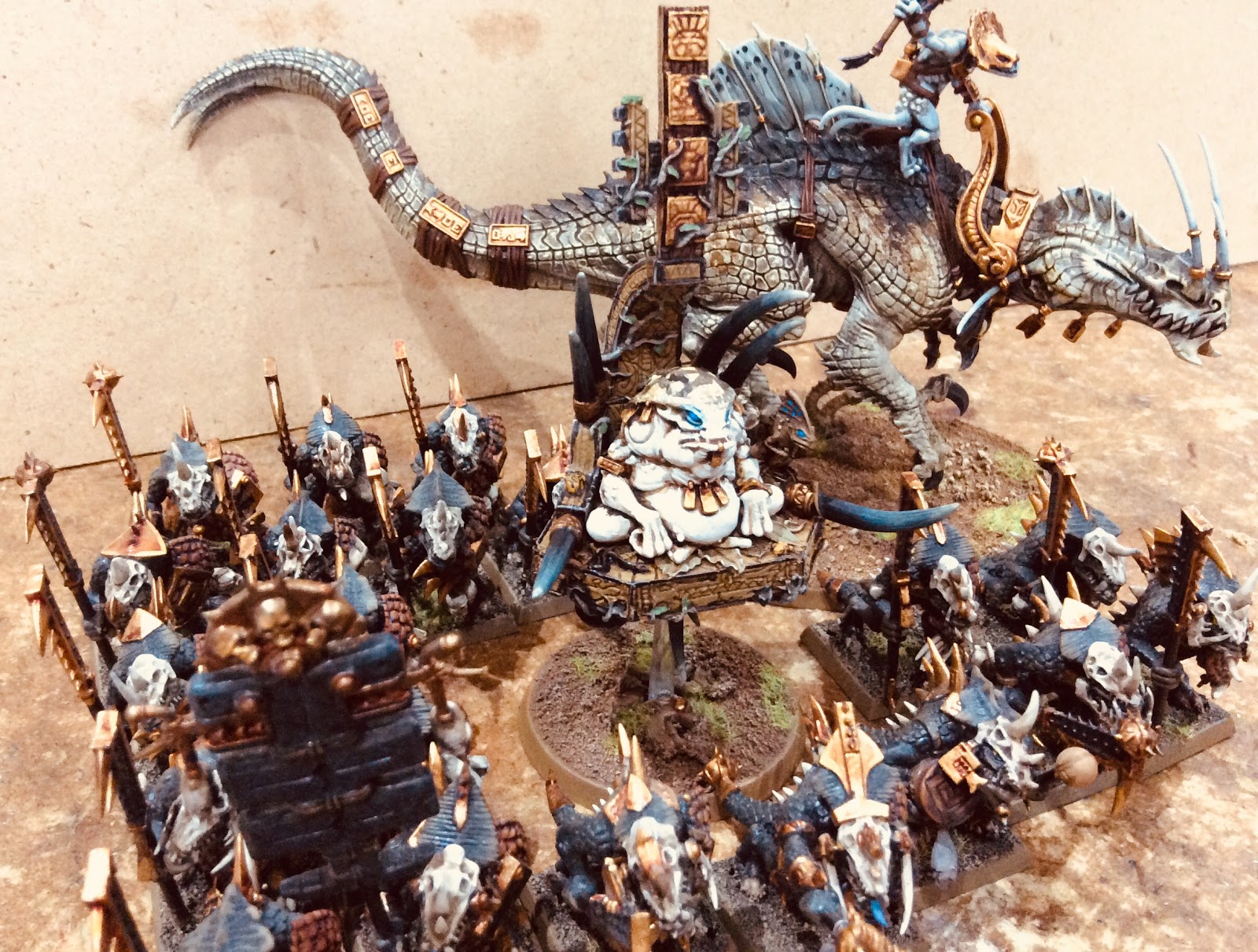 Redtoof's Mostly 40K Blog: The Lizard Project - Slann Starmaster