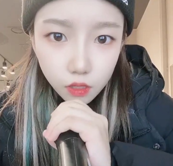 IZ*ONE チョ・ユリ、SNSでバラードを歌う動画を公開…メインボーカルの立場ではわからないユリの声の魅力 ~ All About ...