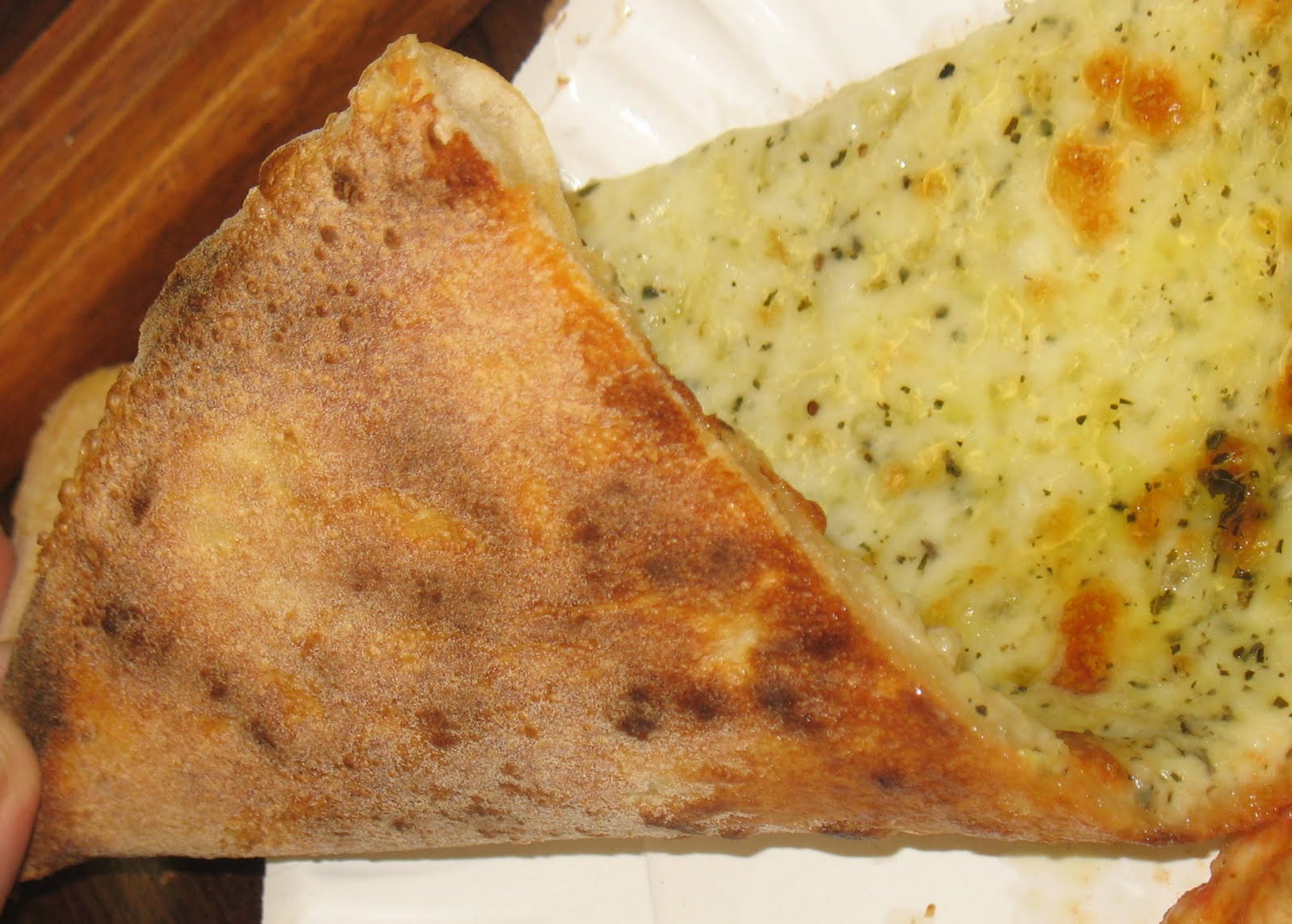 The Rochester NY Pizza Blog: Pizza Stop, State St.: White Garlic pizza ...