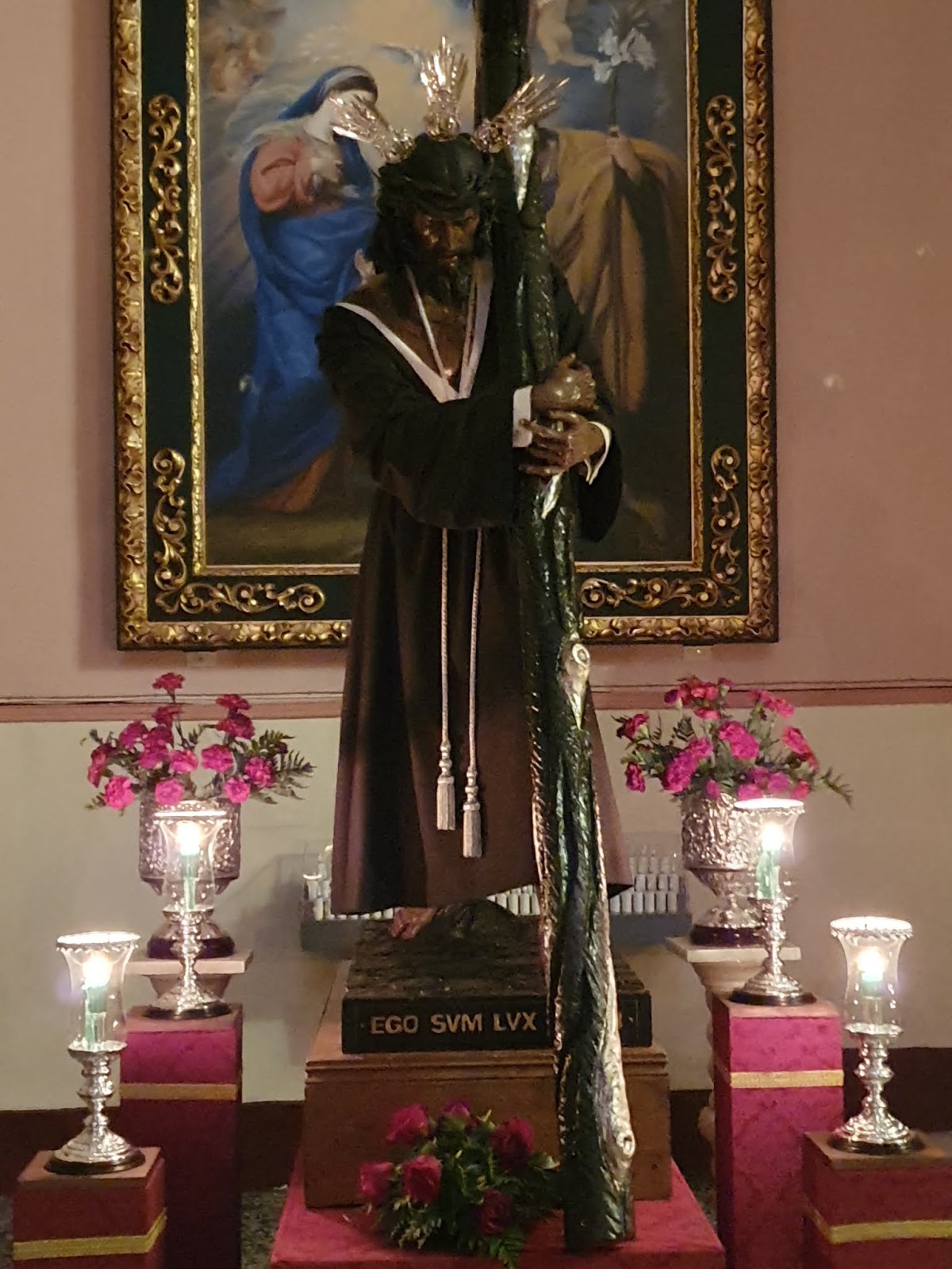 Nazarenos de luz: El Señor de la Luz, en los días de novena