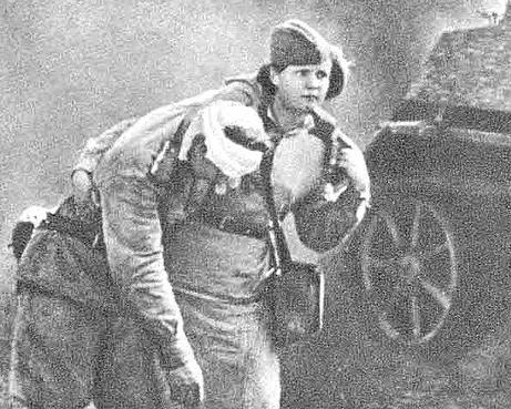 Heroic Photos of World War 2 : Nurses on the Battlefield | World War ...