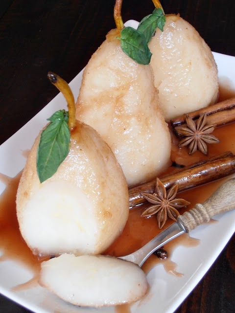 Pere in sos de vin - CAIETUL CU RETETE