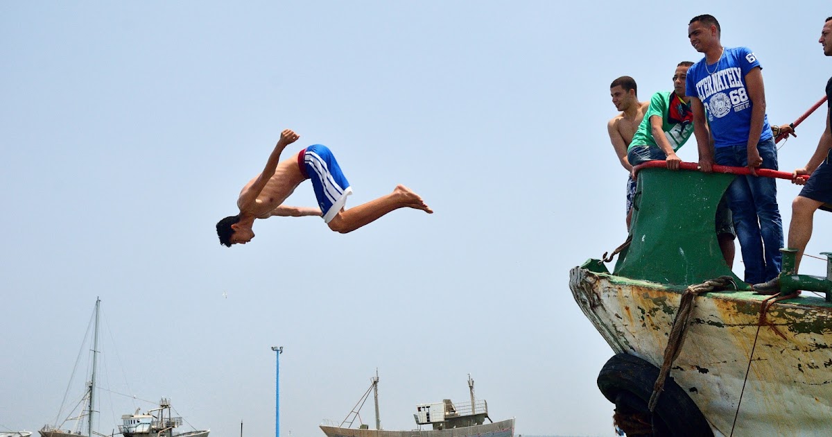 "Jump ship" nghĩa là gì?