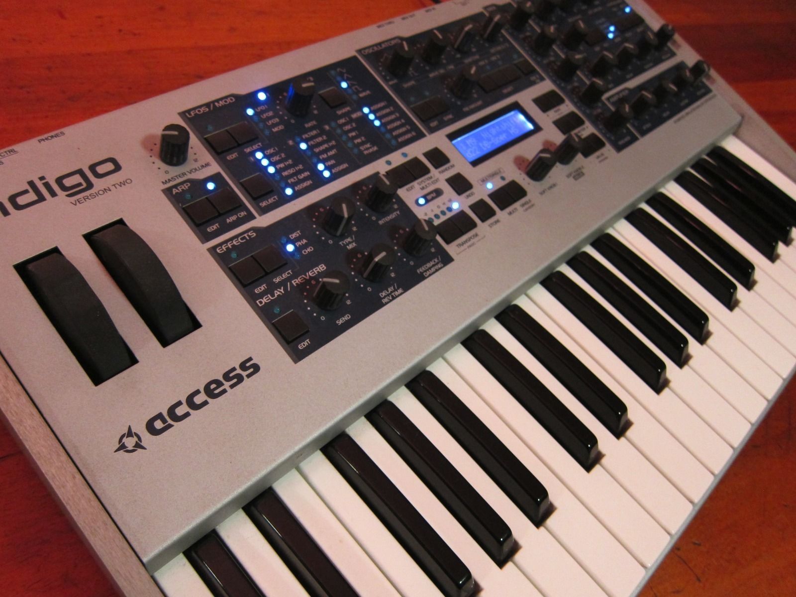 MATRIXSYNTH: ACCESS VIRUS INDIGO V2