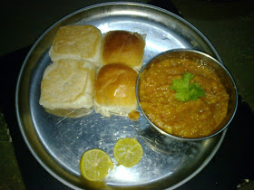 Tiny Indian kitchen: Pav Bhaji