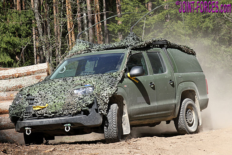 Diario Automotor: Volkswagen Rheinmetall Amarok M es una camioneta VW ...