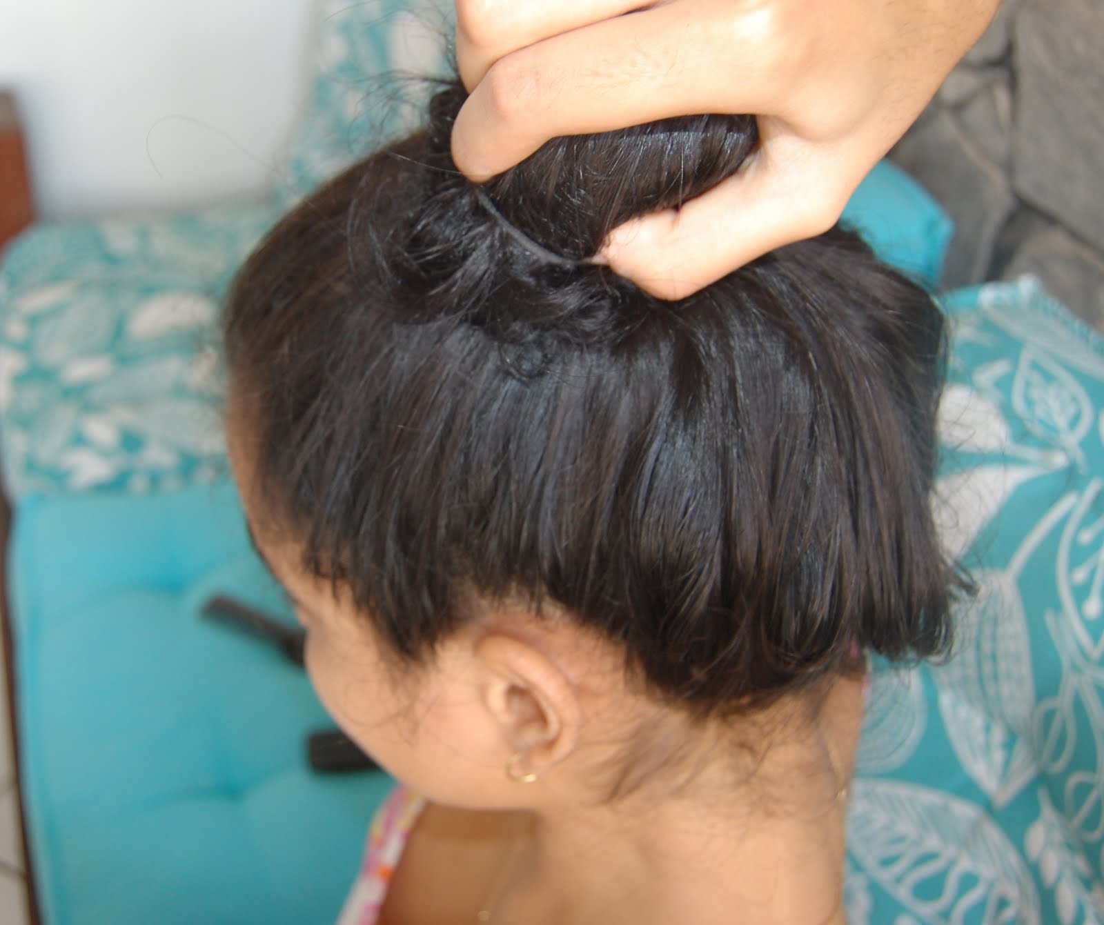 Louco Hormônio Feminino: Coque Alto - Cabelos