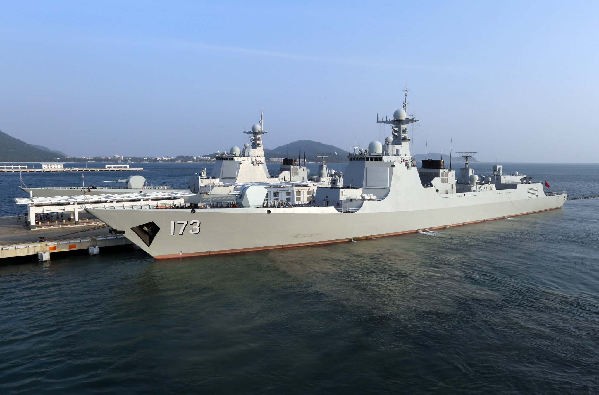Type 052D Destroyer/Luyang III-class Destroyer