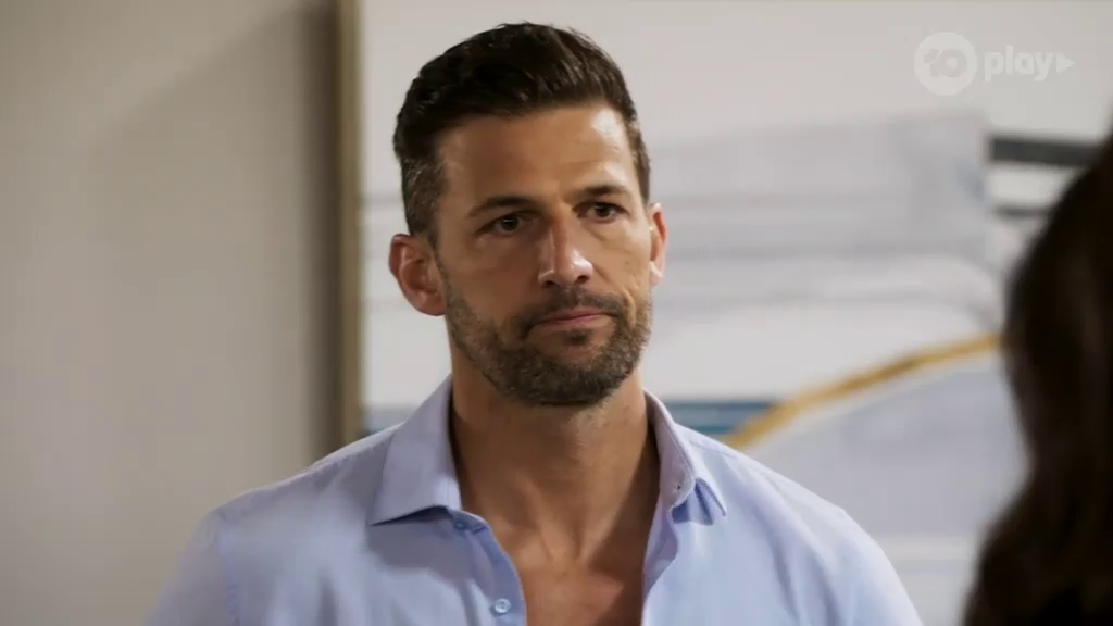 Hollyoaks off the Charts: Oneoffpost: Tim Robards shirtless in Neighbours
