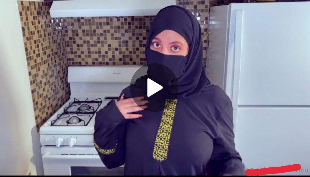 أنا الدكتورة هنوف مليونيرة سعودية مطلقة أرغب بالزواج من أي شخص عربي