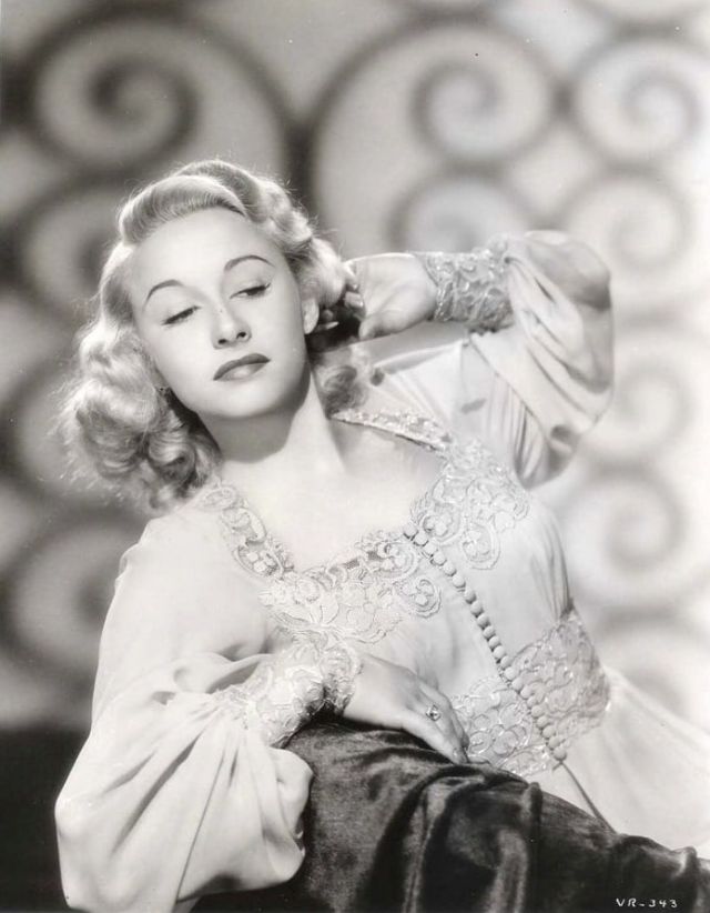 Beautiful Photos of Czech Figure Skater and Actress Vera Ralston in the ...