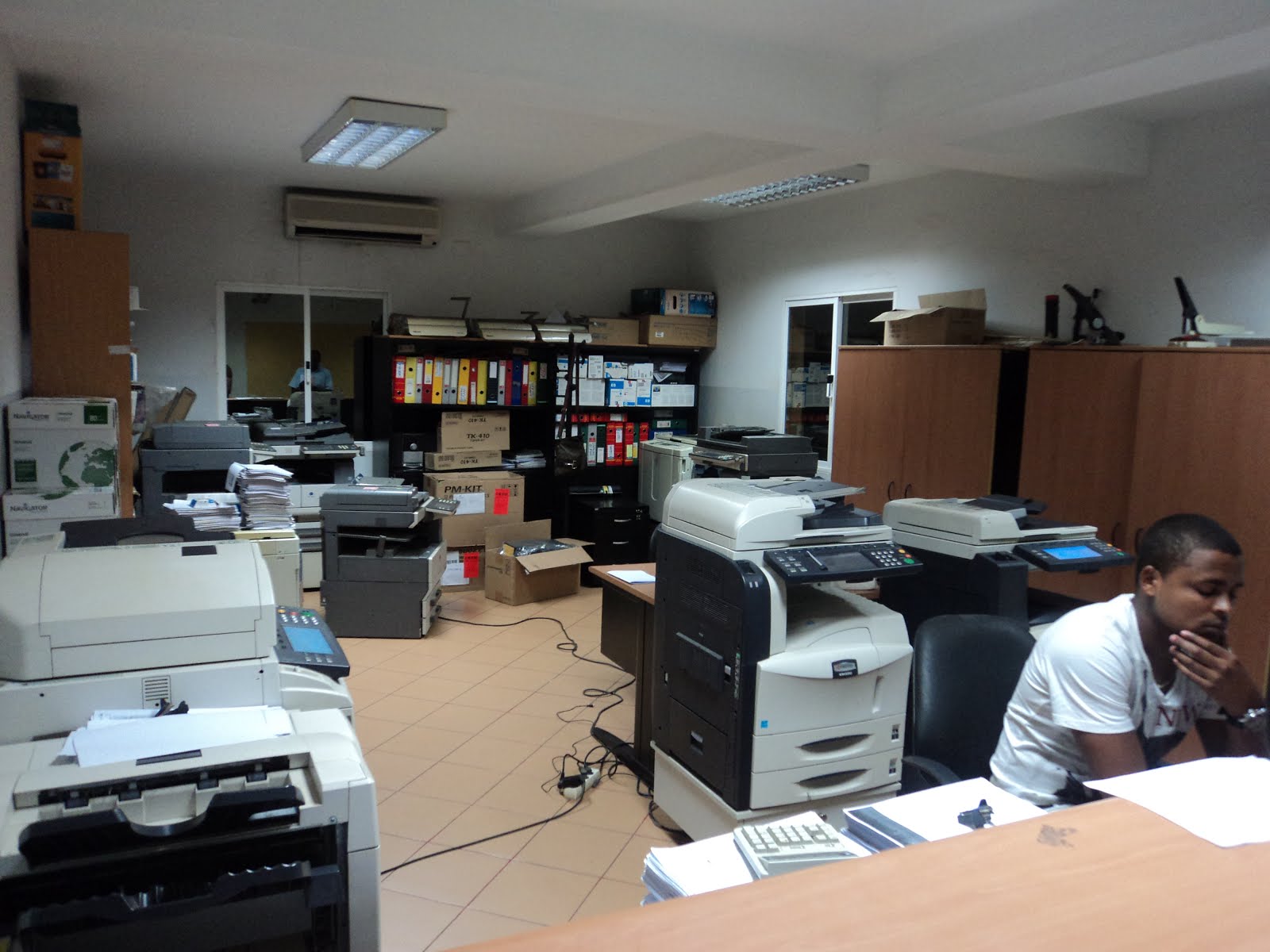 SERVIÇOS DA UTANGA : SERVIÇOS DE REPOGRAFIA