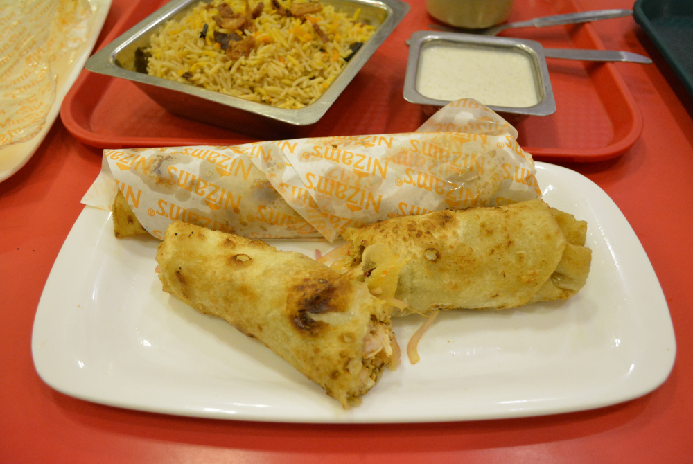 Delhi photo diary - lots of food and exploring | Peonies and lilies