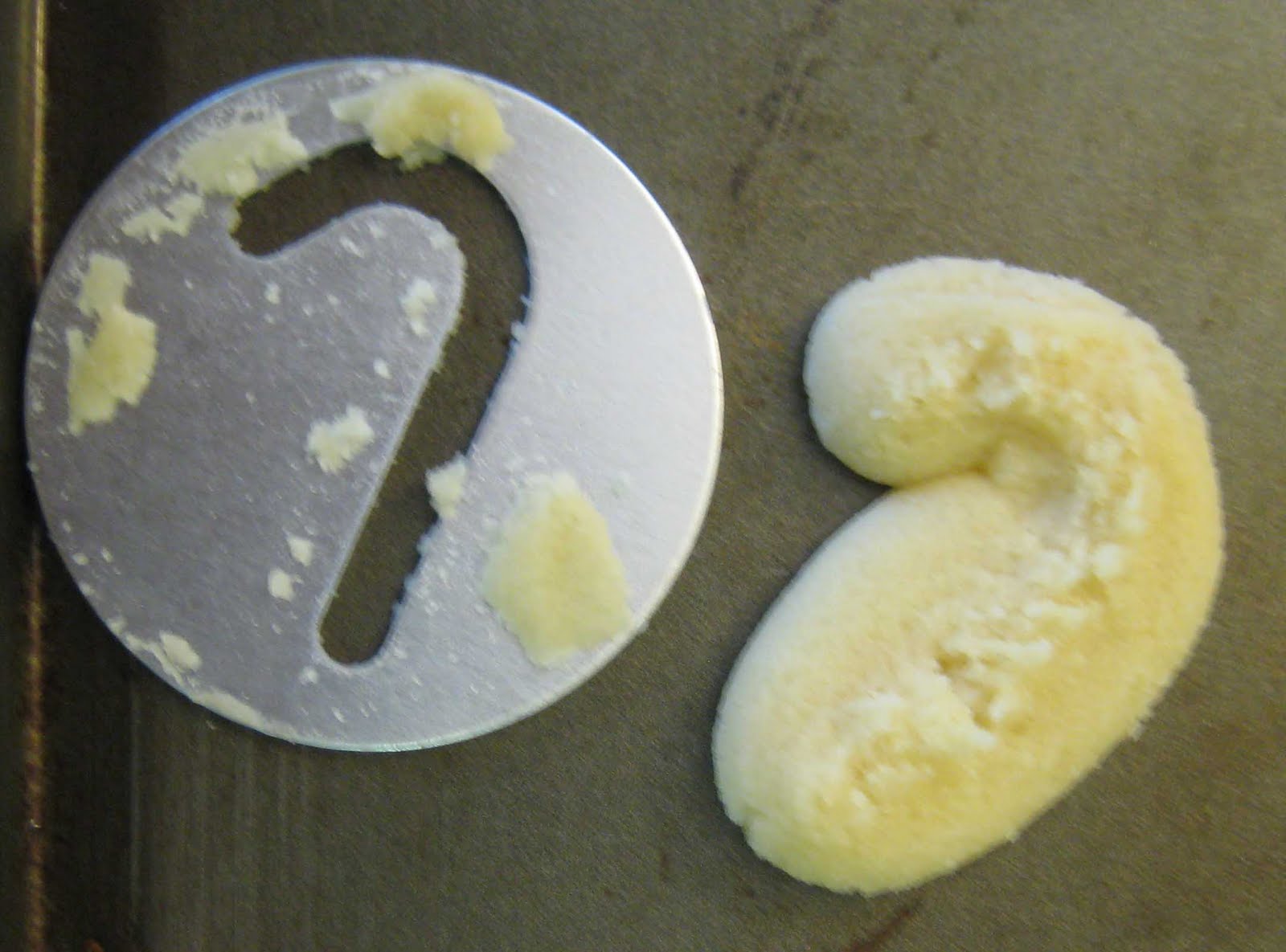 ChemEats: Cookie Press Shapes