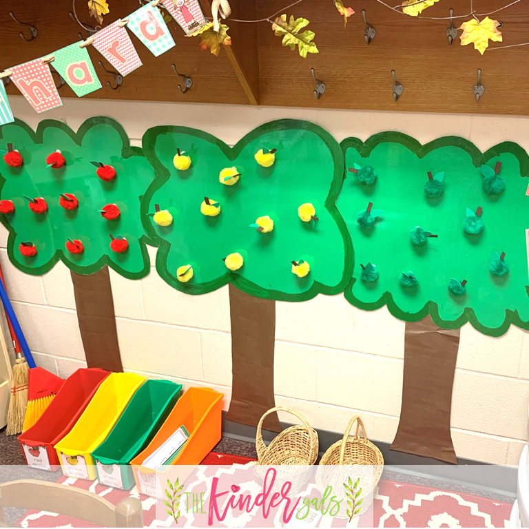 KinderGals: Teaching Math and Reading in Dramatic Play