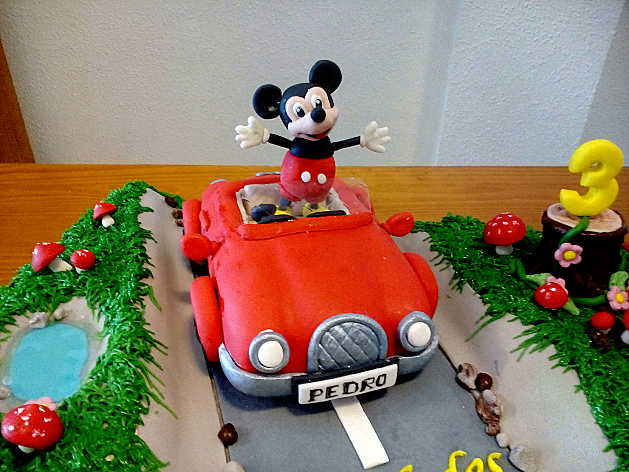 Tartas Infantiles de Camelia: Tarta Mickey Mouse Pedro