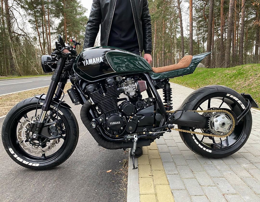 Mission CustoMoto - MCM. YAMAHA XJR 1300 - RocketGarage - Cafe Racer ...