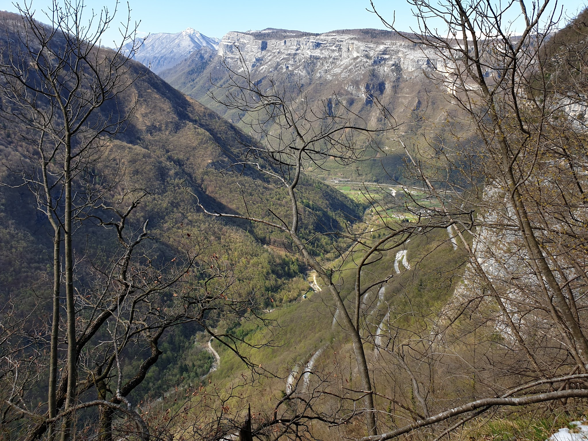 Su strade e sentieri: LE CENGE DELLA VAL D'ASSA (PEDESCALA IN VALDASTICO)