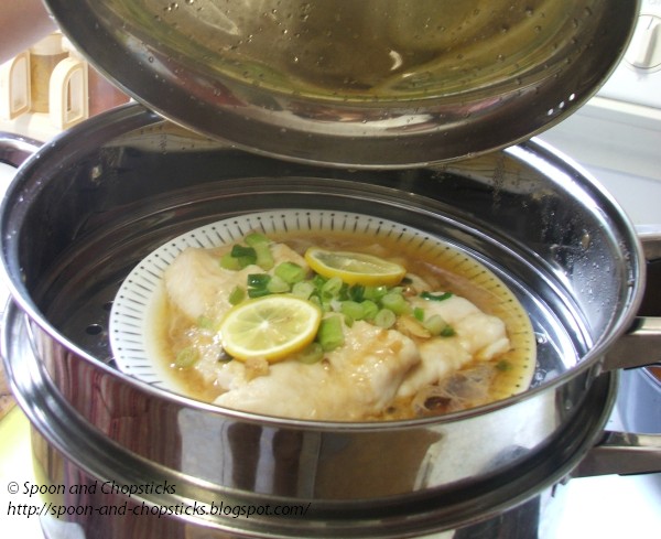 Spoon and Chopsticks: Steamed Fish Fillet with Spring Onion and Lemon
