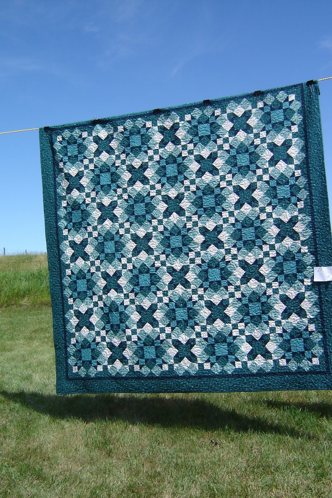 Outdoor Quilt Show at Country Creations