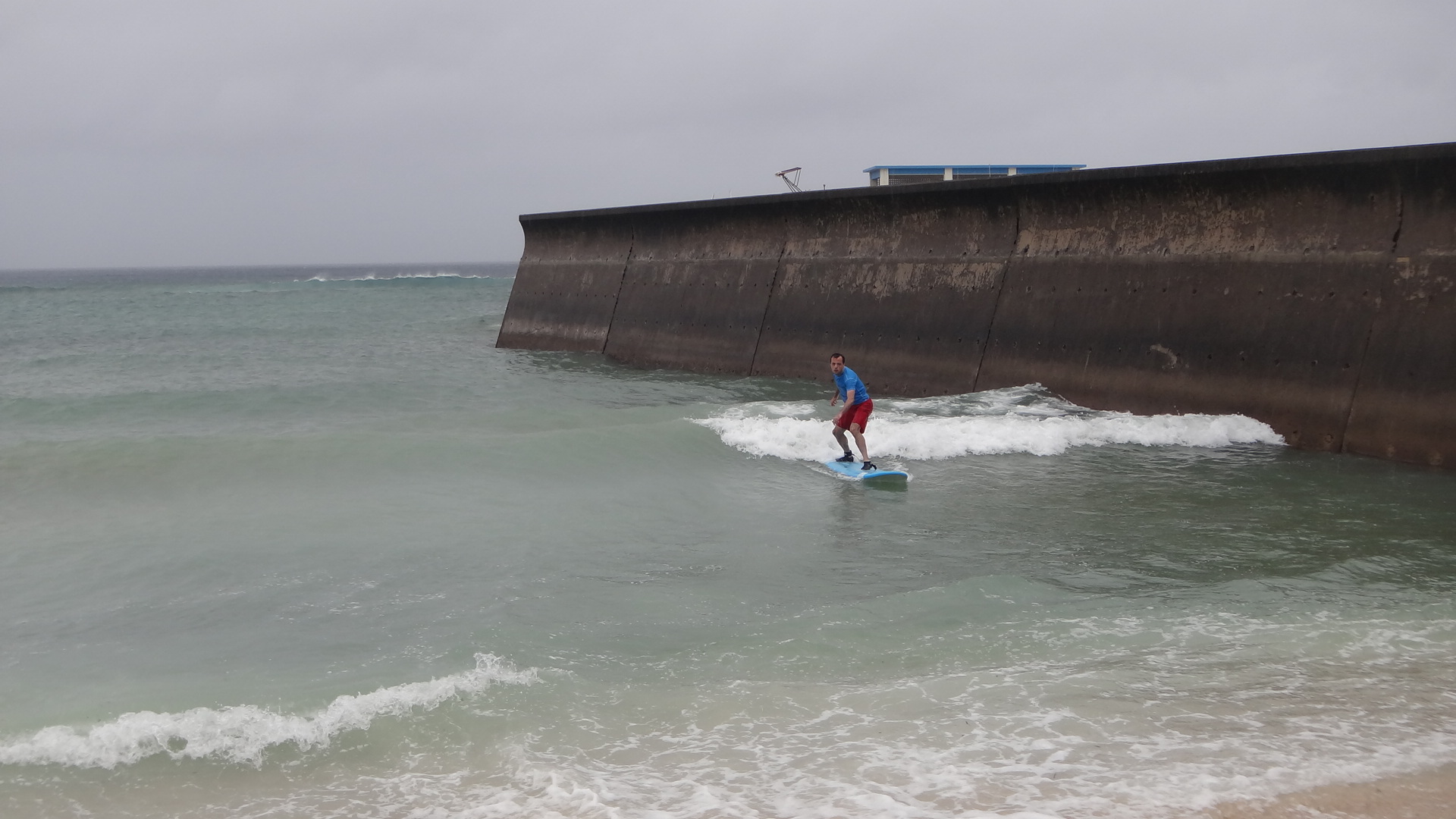 Happy Surfing Okinawa