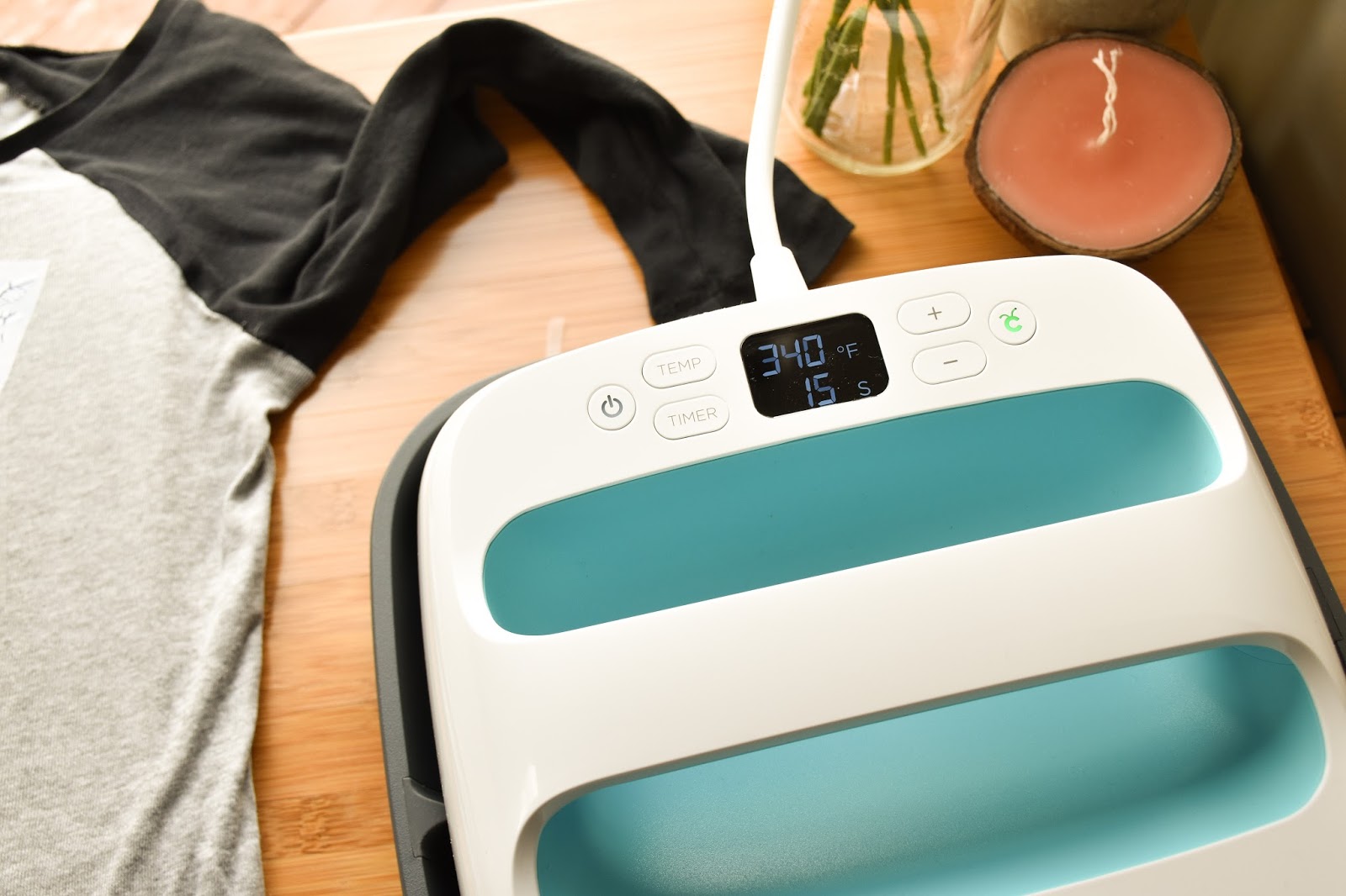 Woman in Real Life: Lettuce Eat Plants T-Shirt (With The New Cricut ...