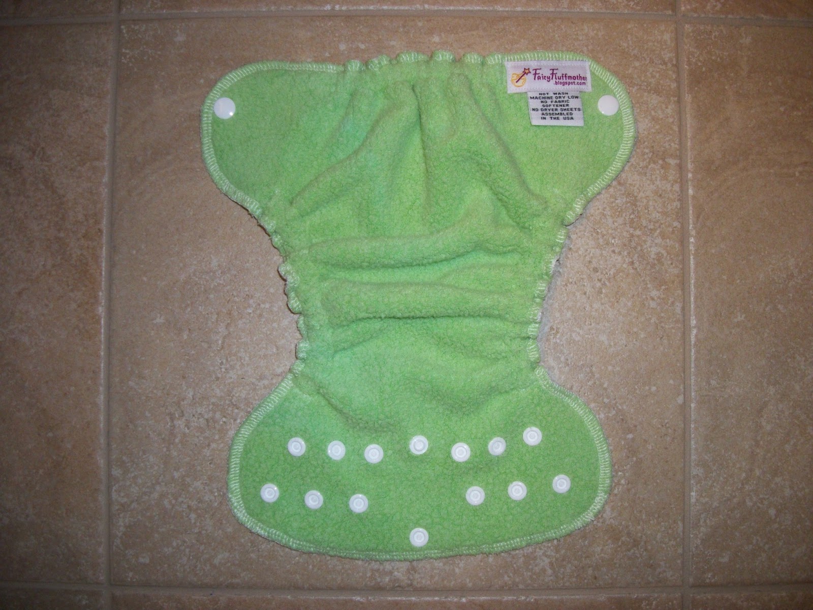Simple Diaper-Sewing Tutorials: Newborn Serged Fitted