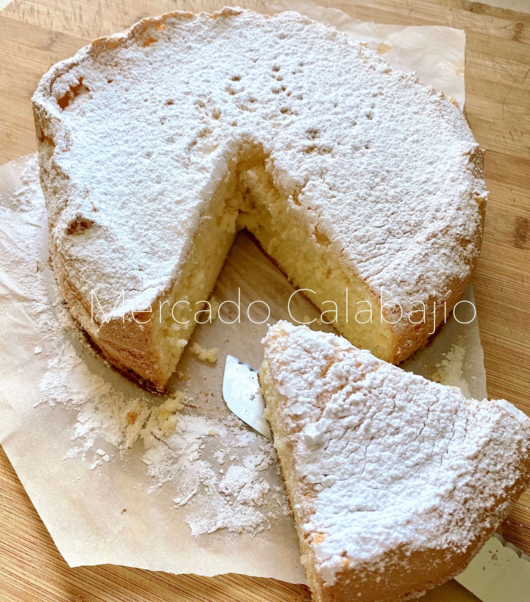 Coca de cuarto mallorquín, esponjosidad extrema | Mercado Calabajío