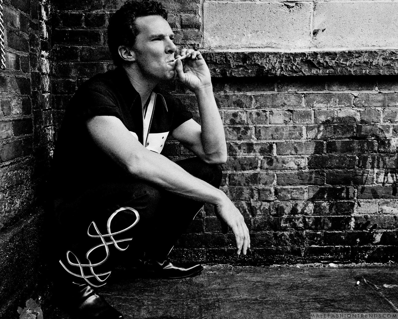 Como James Dean, Benedict Cumberbatch posa para Interview Magazine