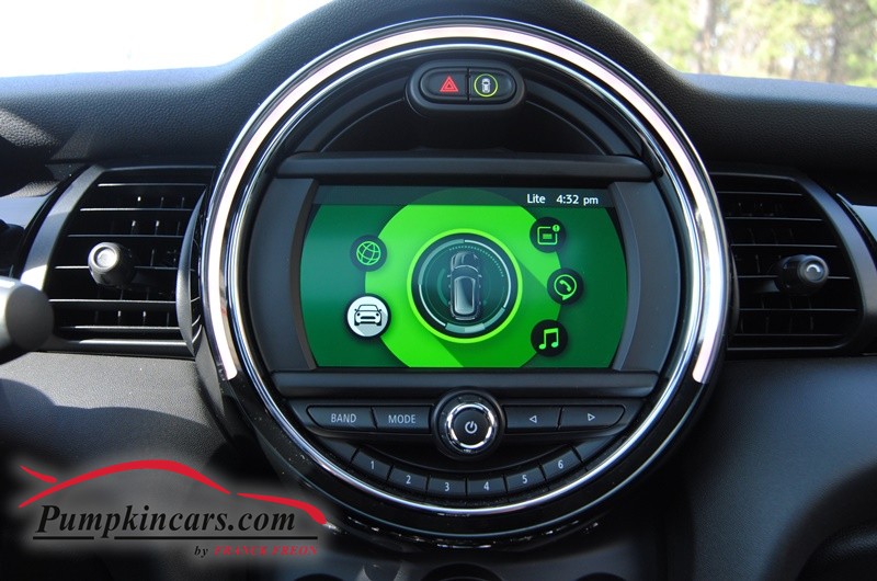 SIGNATURE TRIM MINI FOR THE CLASSIC MINI LOVERS!!!!