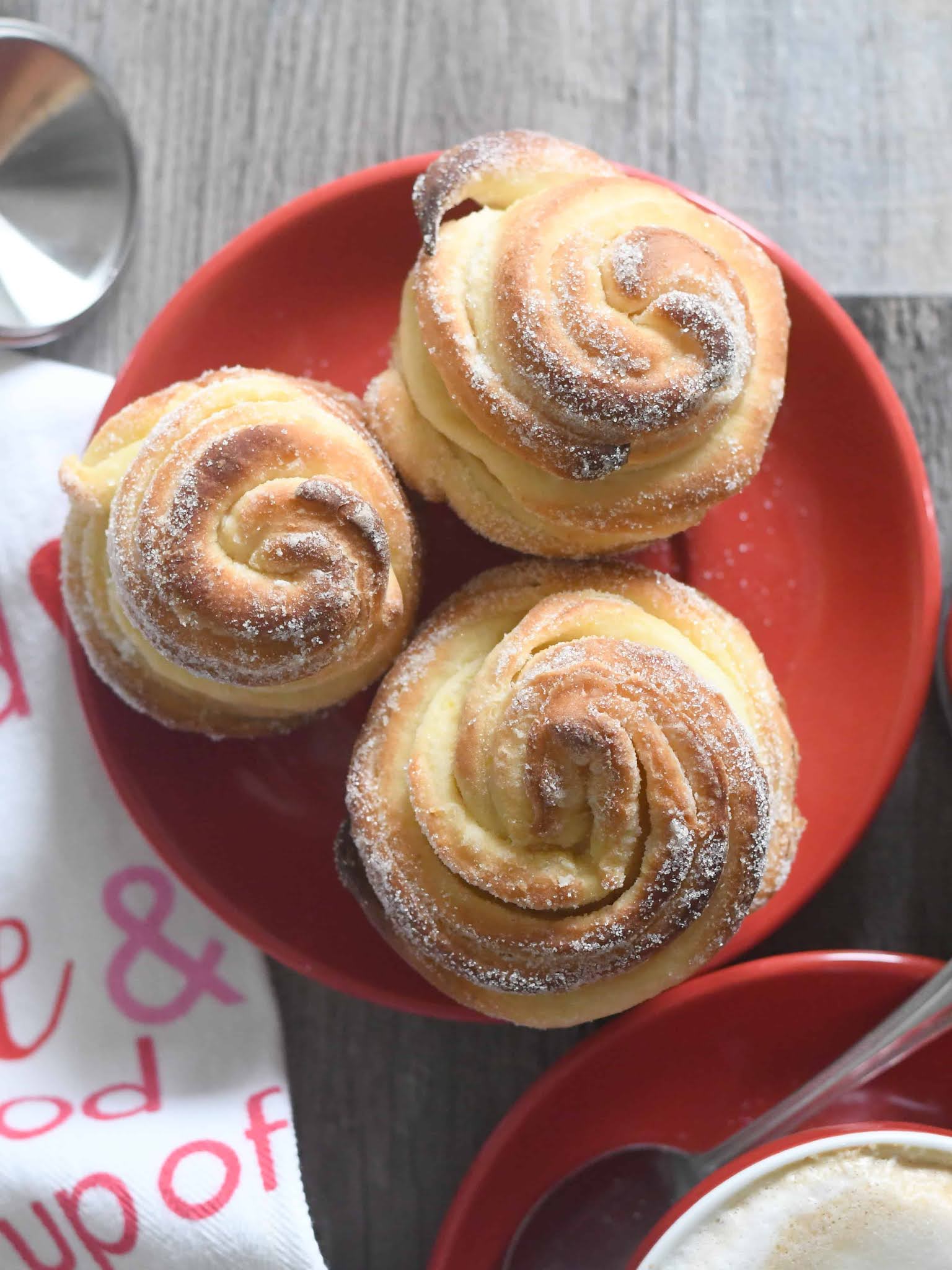 Cooking with Manuela: How to Make Cruffins from Scratch
