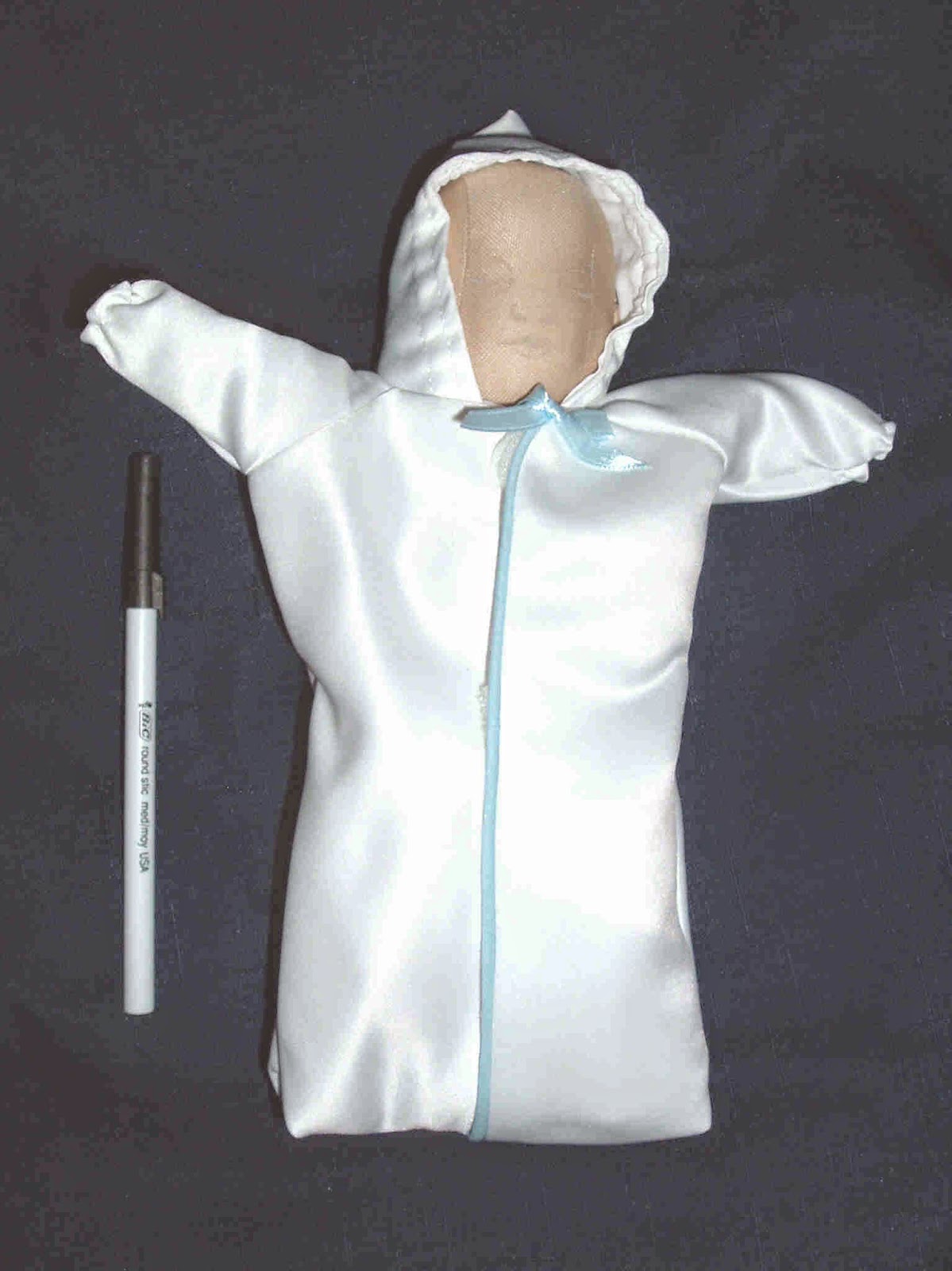 Pray For Lilly: Wedding dresses turned into burial garments