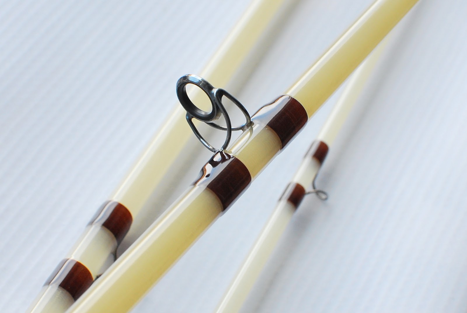 Handcrafted graphite and fiberglass fly rods: T.F.M. Swift Epic