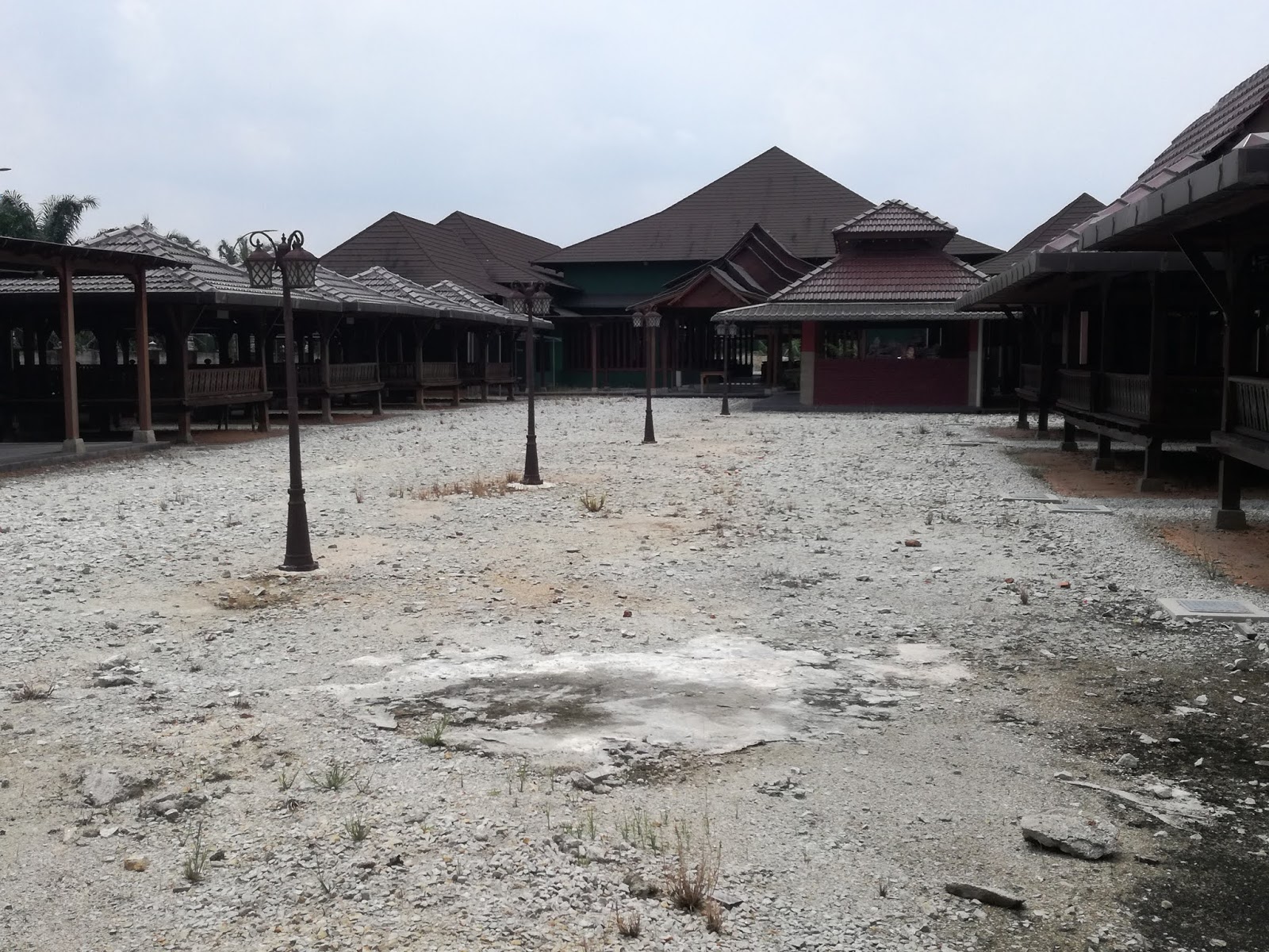 Farhana Jafri: Lunch Di Restoran Dangau Rimba, Tanjung Karang