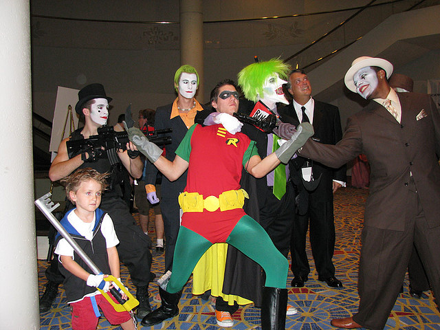 Comic Con Robin and Friends – Captured Heroes