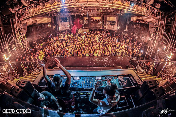 Macau Nightlife Guide To Nightclubs Bars And Saunas Jakarta100bars Nightlife And Party