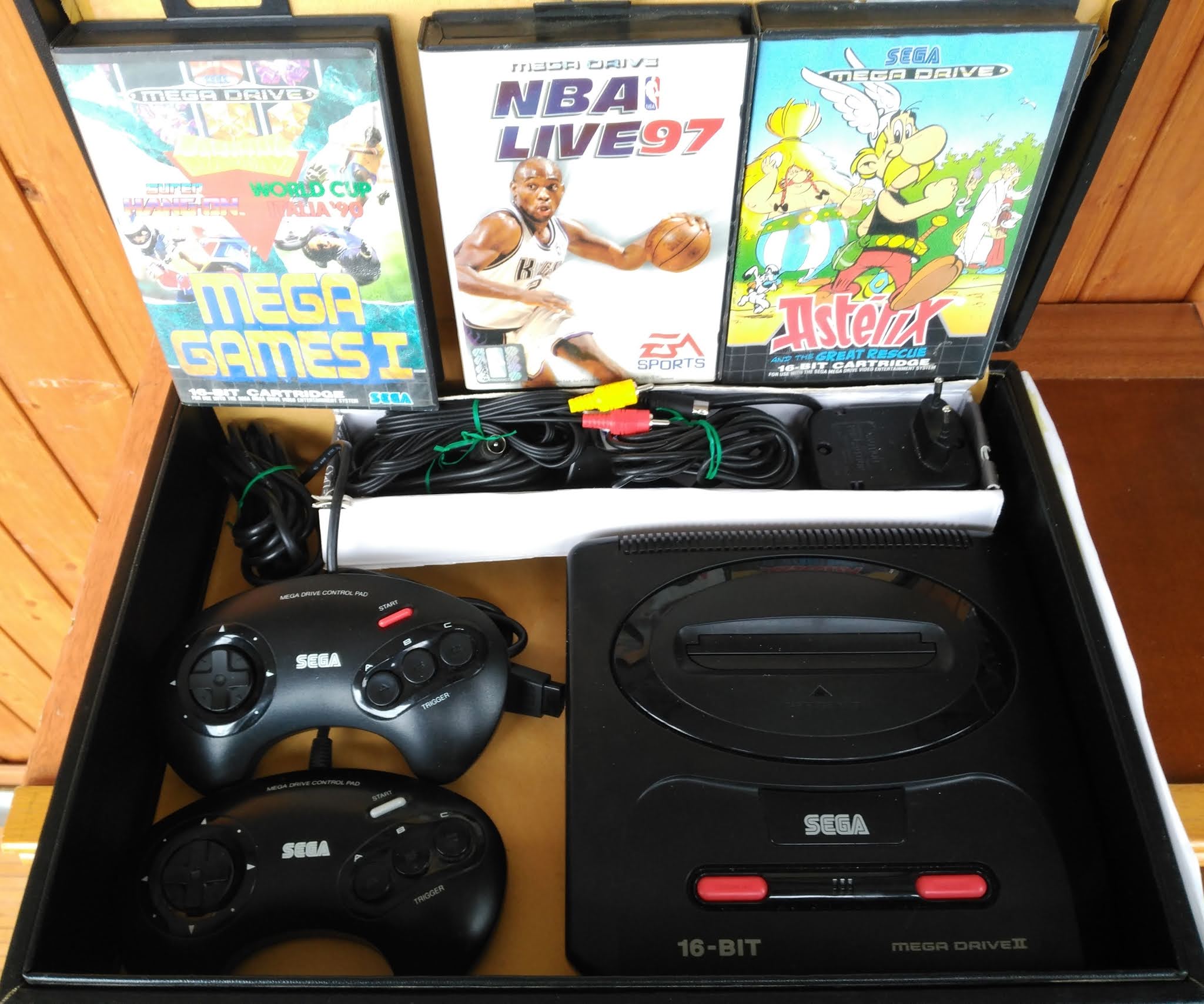 Retro Ordenadores Orty: Sega Mega Drive II (modelo MK-1631-50) (PC BD ...