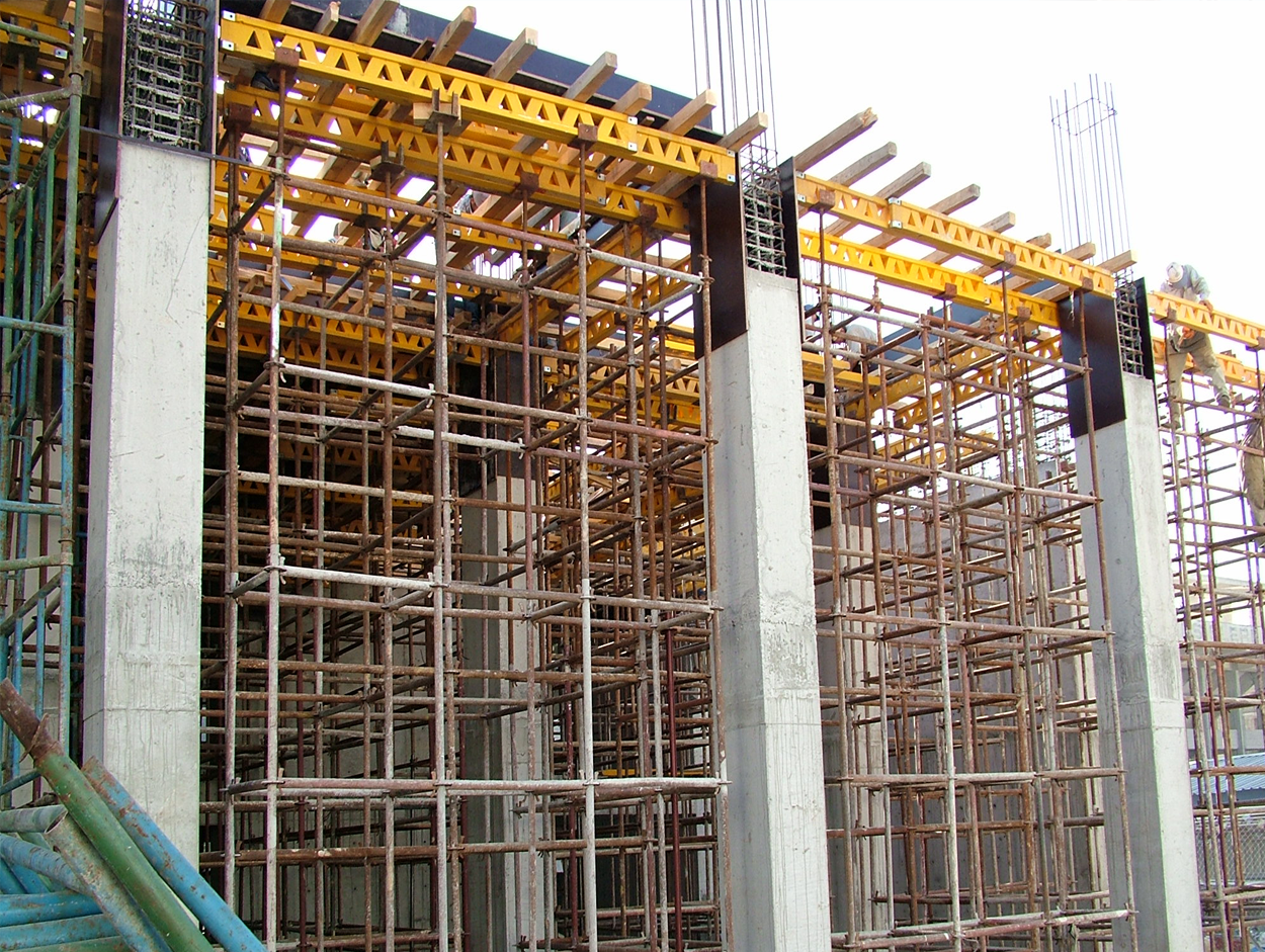Scaffolding Materials Suppliers Give Your Workers The Safety Of Durable ...